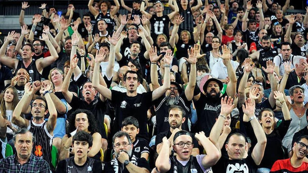 La Marea Negra alza la voz contra los naming rights y defiende el ...